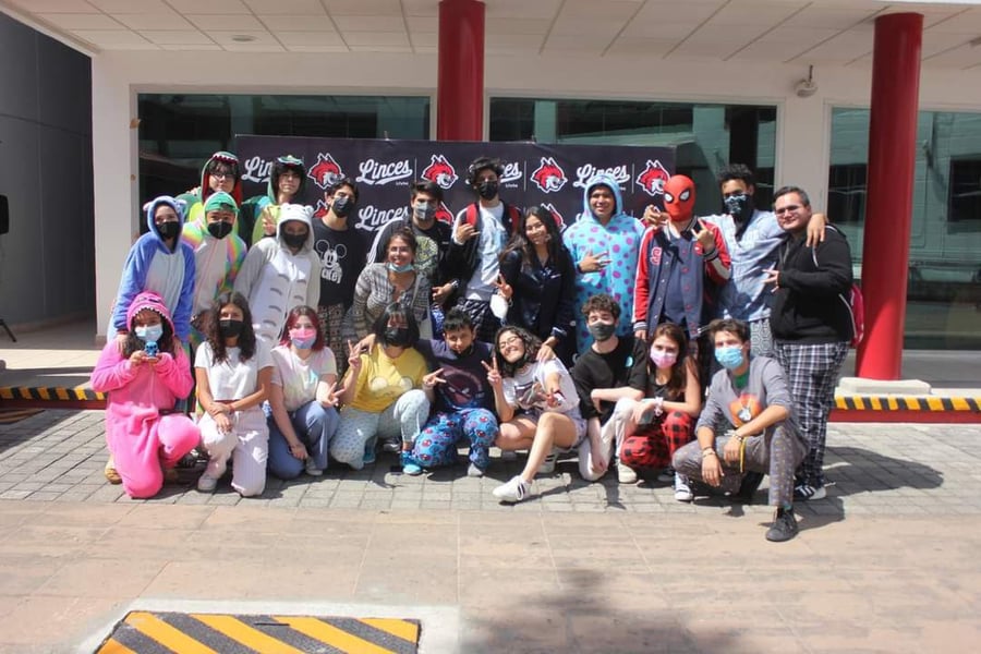 ¿Cómo elegir una escuela preparatoria? | Blog UVM