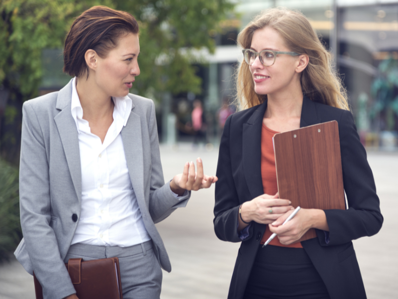 ¿Qué hace una persona que estudia Relaciones Públicas?