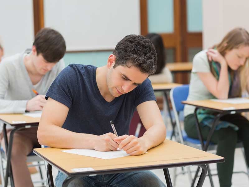 ¿Qué es el examen EGEL del Ceneval y para qué sirve?