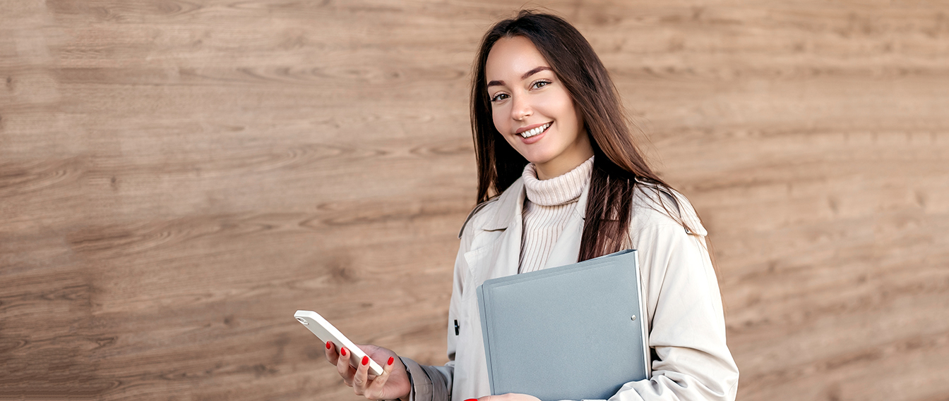 Maestría en el extranjero o en México ¿Cuál me conviene? | Blog UVM