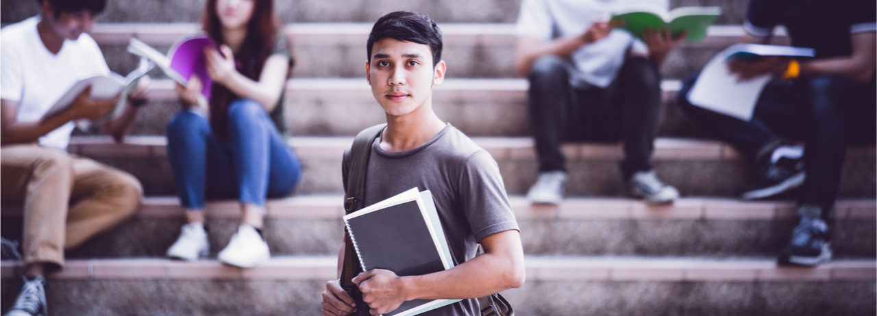 ¿Cómo elegir una escuela preparatoria? | Blog UVM